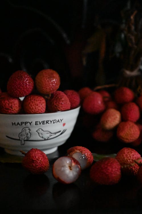 Licsi: Tápanyagokban gazdag trópusi gyümölcs :: Implus